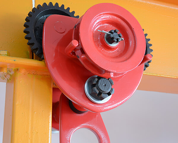 25. Heavy-Duty Mechanical Lifting Devices for Installing Equipment and ...
